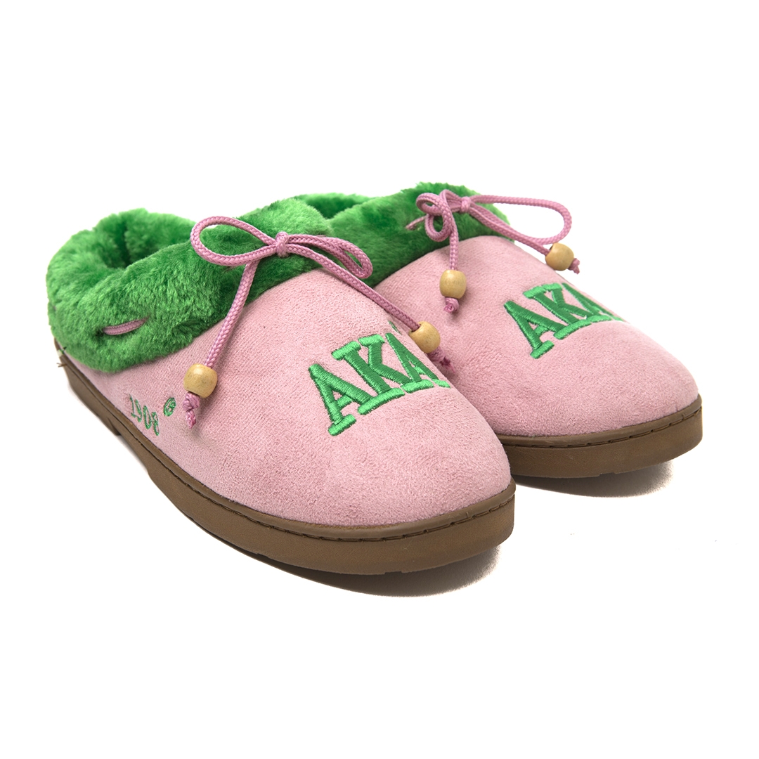 Slippers – Savage Promotions Inc